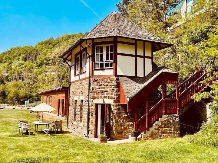 Romantisch Spoorweghuisje Met 200m2 Privétuin - Altenahr