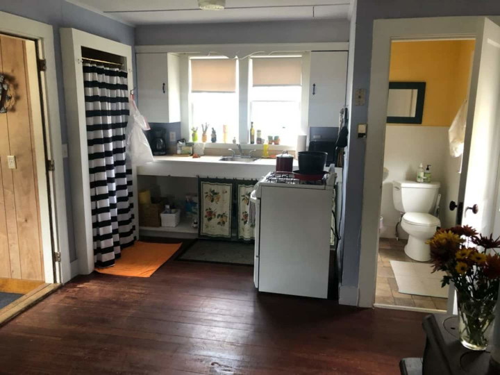 Thelemondrop603

Booking Fall And Winter - Greenfield, NH