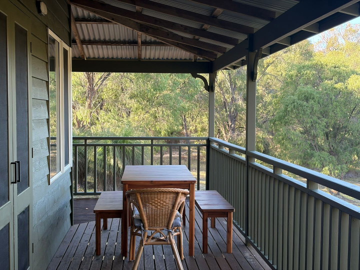 Serene Nature Retreat · Balcony On The Treetops - Dunsborough