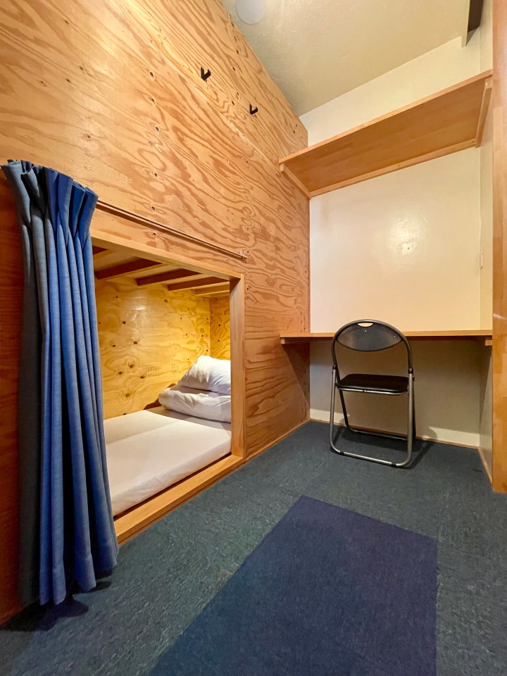 Nomad Hostel / Semi-private Dorm / Desk&chair #6 - Akihabara