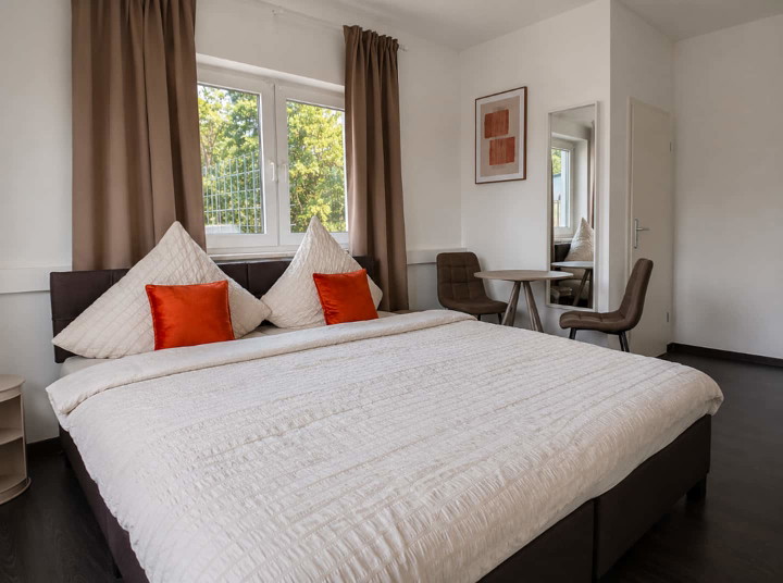 Room No 4 | Base Stay Erlangen | Free Parking - Erlangen
