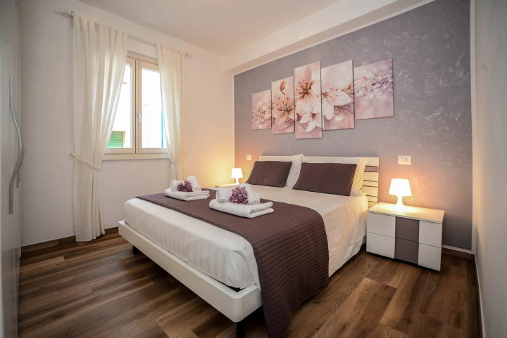 Central Apartment With Free Parking - Loreto