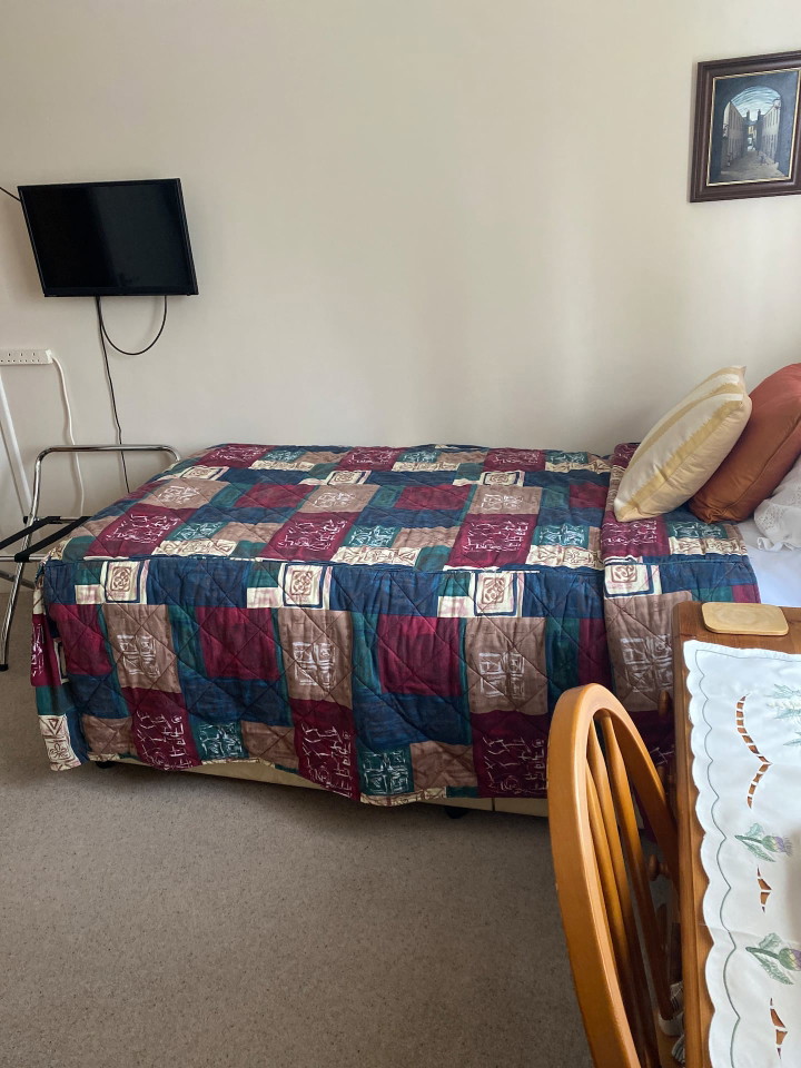 Room 2 Twin Bedroom En-suite - Craster