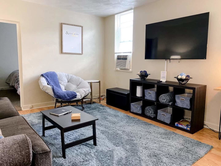 Southside | Walkable | Private Entrance - Pennsylvania