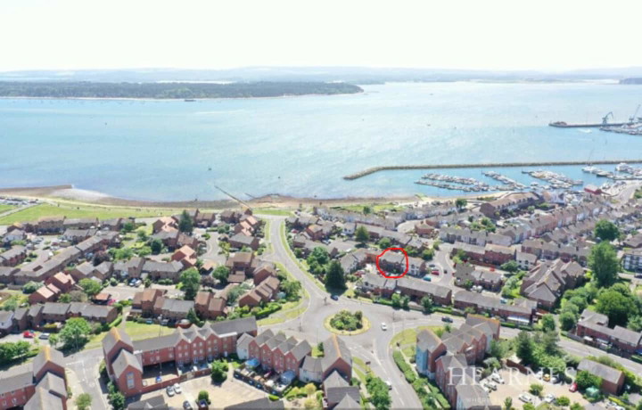 Stunning G/f Flat, Parking, 5 Min Walk To Quay - Poole