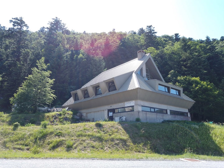 Chalet - Die