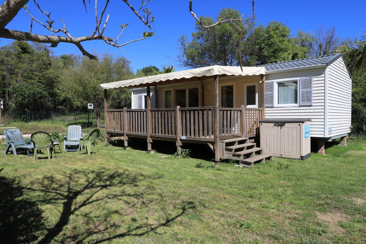 Mobil Home Spacieux Climatisé Proche Plage - France