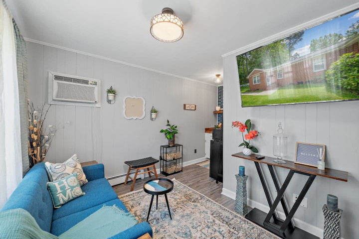 Guest Suite With Private Entrance & Bathroom - Portsmouth, VA