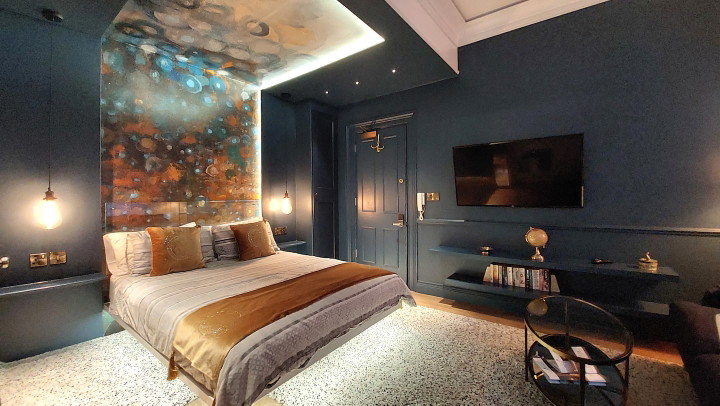 Studio 14-victorian Elegance, Contemporary Styling - Barnes
