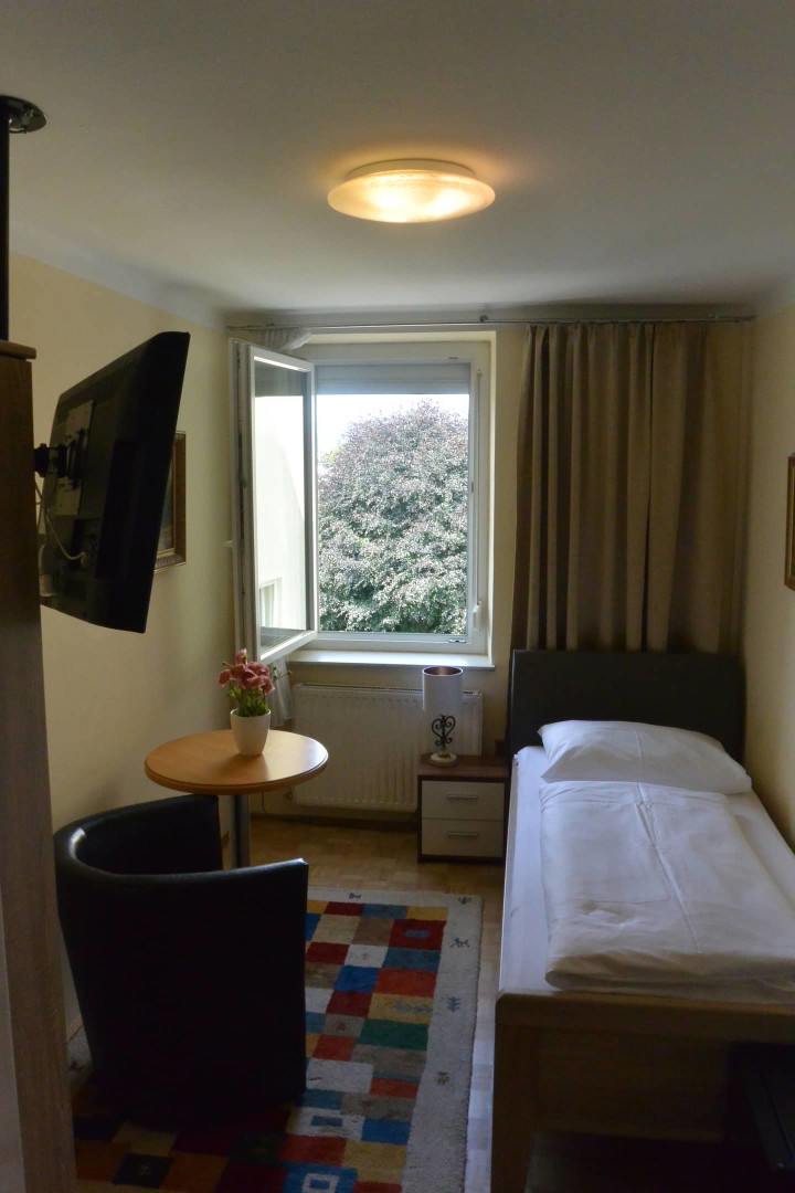 Single Room With Breakfast In Our B&b In Salzburg - Autriche