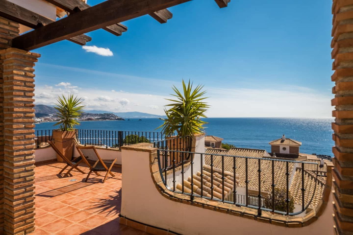 Ausgezeichnetes Haus Mit Blick Auf Das Meer In Urbanisation Mit Gemeinschaftspool - Spanien