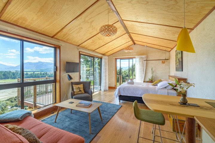 The Lookout - Boutique Mountain Hideaway -