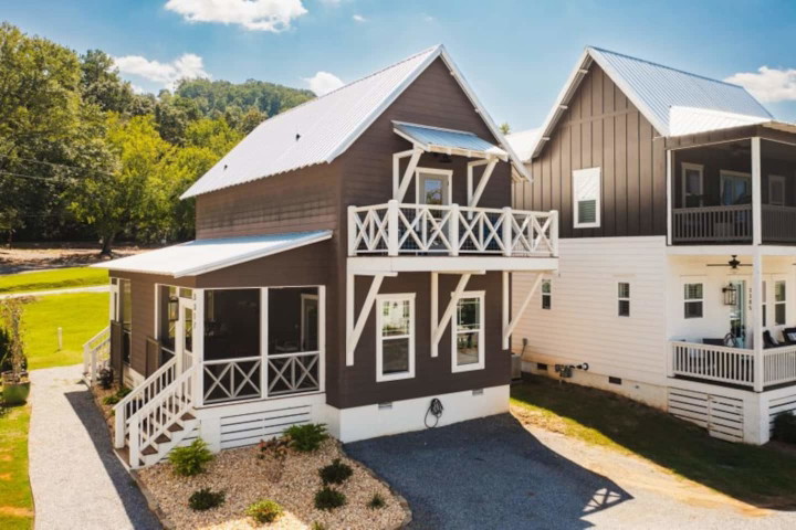 Colonel's Cove At River Rocks Plantation - Guntersville, AL