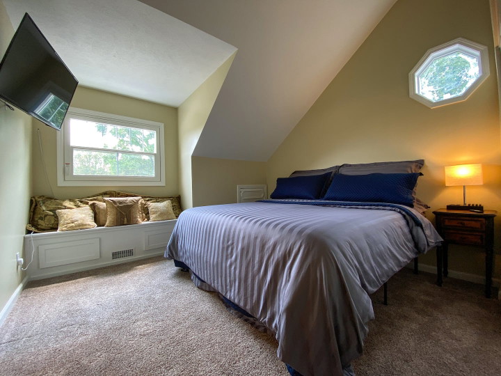 Modern 3 Br Home|king Beds|hot Tub| Near Iu - Bloomington, IN
