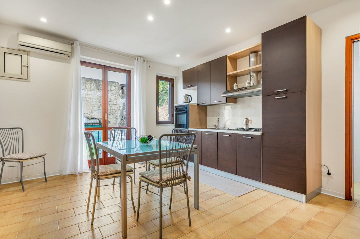 Guesthost - Cozy Beachfront Apartment In Taormina! - Taormina
