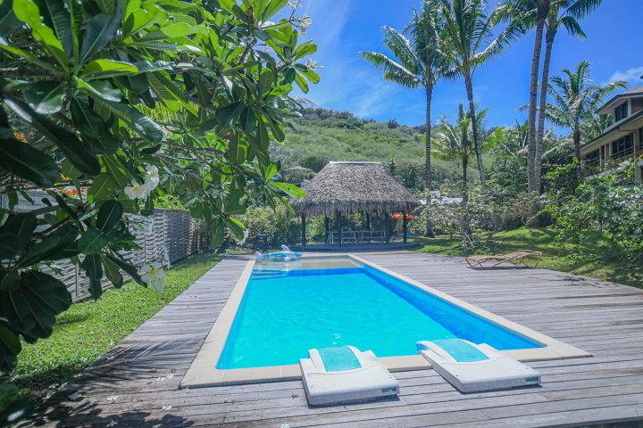 Le Coco Eden House - Garden And Pool - Bora-Bora