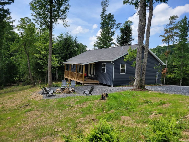 Blackberry Cottage At Mountain Paradise - 西維吉尼亞