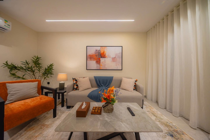 ‏Modern 1br, 65" Tv, Cozy Living, Self-entry - Riyadh