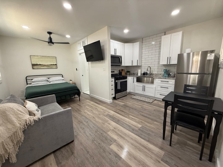 Casa Luna | Centrally Located | Newly Remodeled - Abilene, TX
