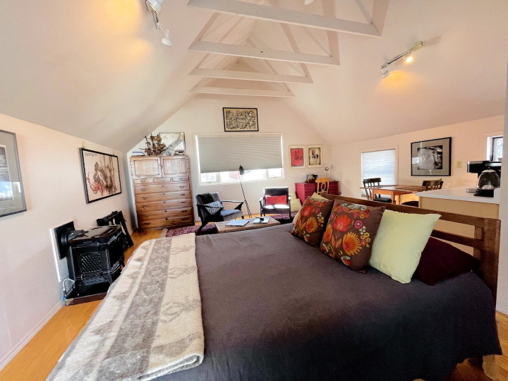 Walk To Downtown! Historic Studio With Sun - Bozeman, MT
