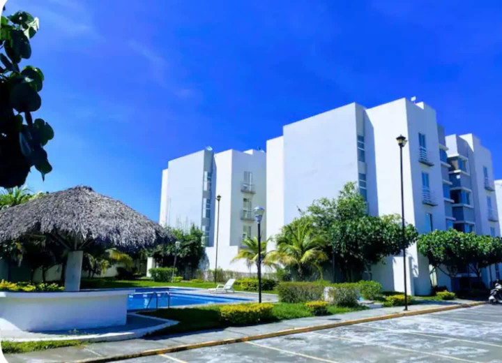 Air-conditioned And Furnished Ground Floor With Pool - Heroica Veracruz