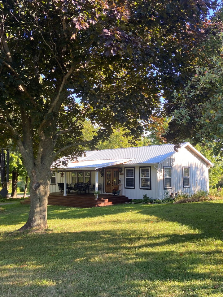 Cottage Lone Star North - Watertown, NY