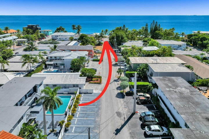 King Studio W/ Kitchen & Heated Pool By The Beach - Hollywood, FL