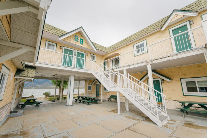 1 Br Suite 9 At Green Gables Resort - Osoyoos