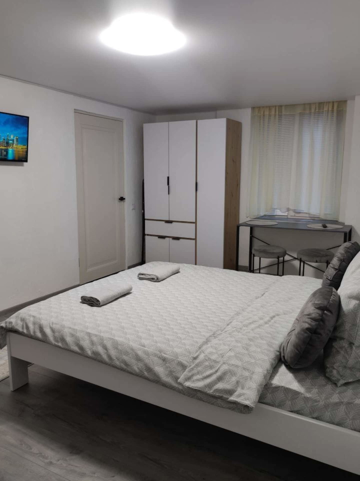 Apartment In The Center For 1-3 People - Ukraine