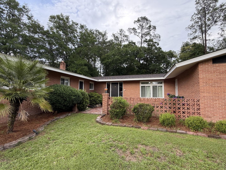 Cozy Modern Home | 4 Min To Carolina Cup - Camden, SC
