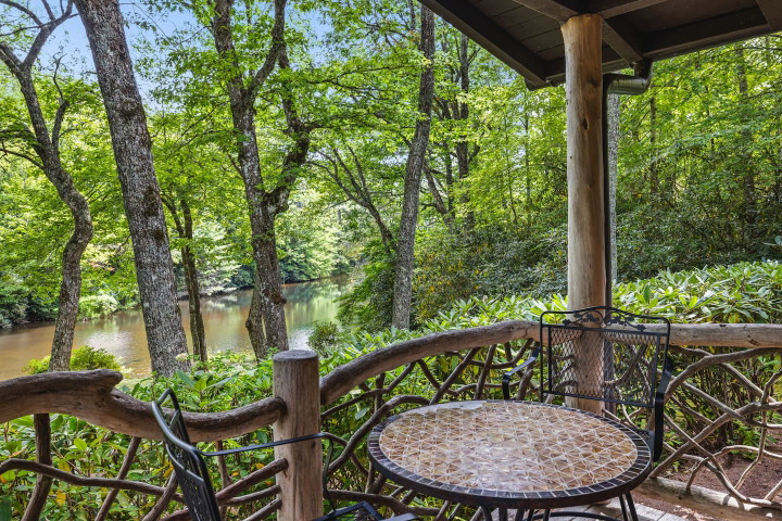 Highlands Cabin 6 Mins To Main St On Scenic Pond - Highlands, NC