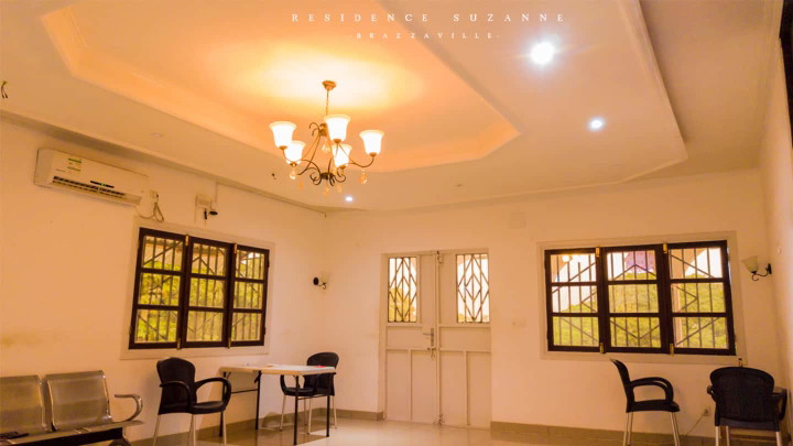 Adorable Et Accueillant B&b De 10 Chambres à Bzv - Kinshasa