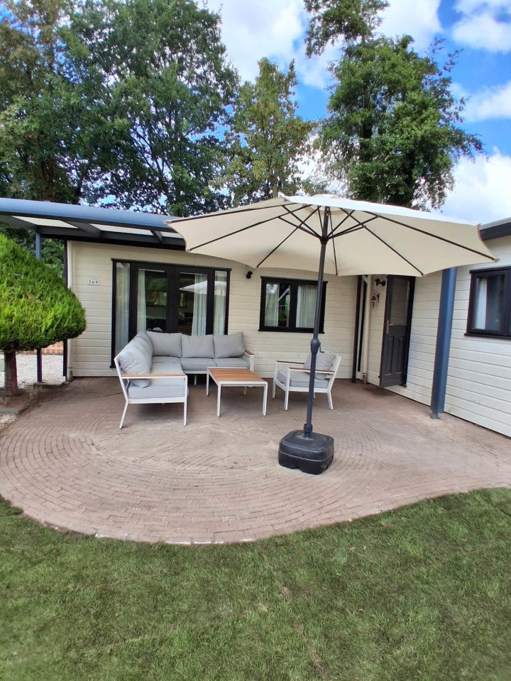 Groot Vrijstaand Chalet Op De Veluwe - Barneveld