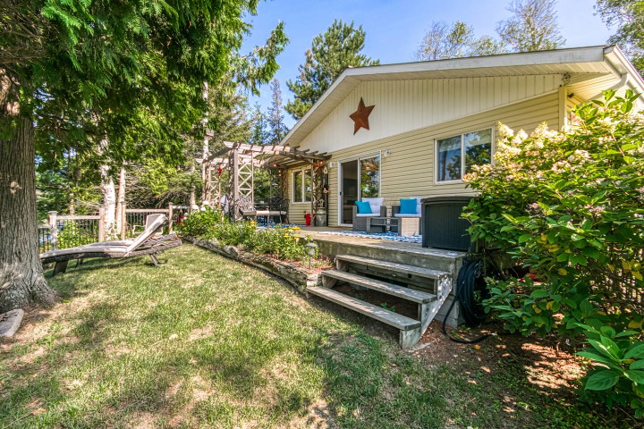 Vees Cottage Rental-on Geneva Lake In Cartier - Sudbury