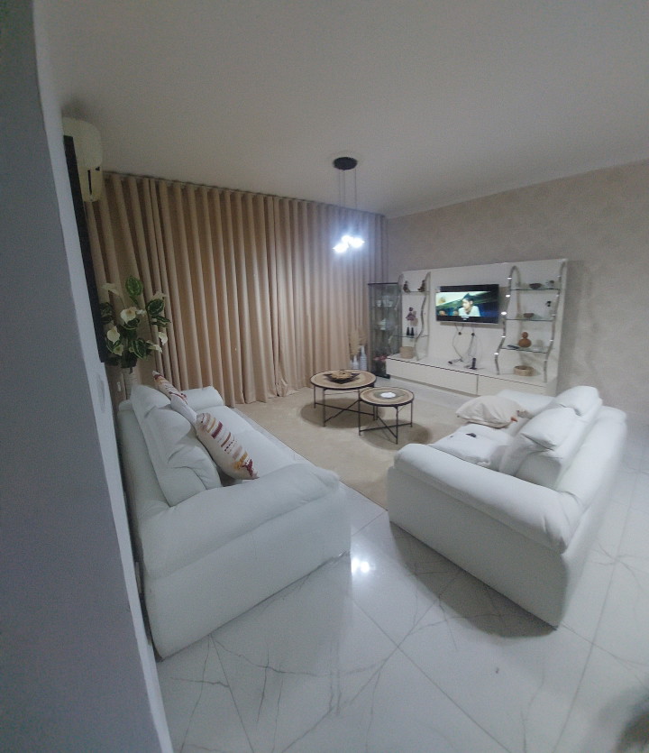 Apartamento T3+1 Para O Seu Lazer E Trabalho. - Angola