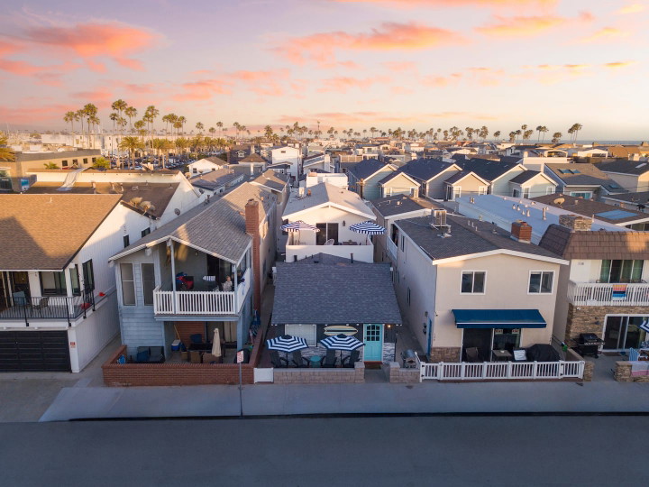Surfrider I By Avantstay | Walk To The Beach - Newport Beach, CA
