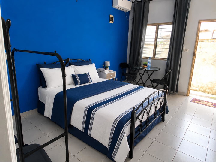 Studio Confortable Avec Climatisation, à 5 Minutes De La Gare Owendo - Gabon