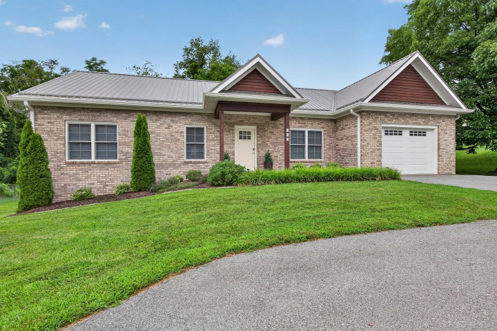 Fuller Cottage In Abingdon - Abingdon, VA
