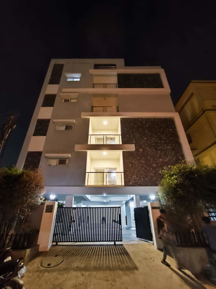 Modern 3bhk Beside Basavatarakam Hospital - Hyderabad