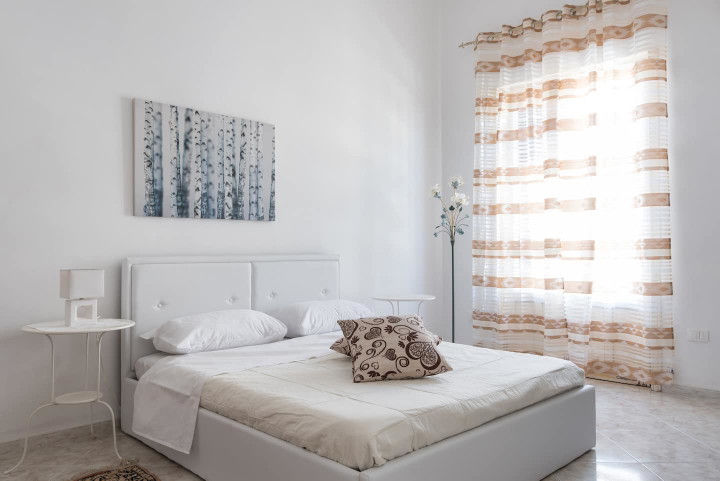Casa In Centro Con Ampio Terrazzo Arredato - Avola