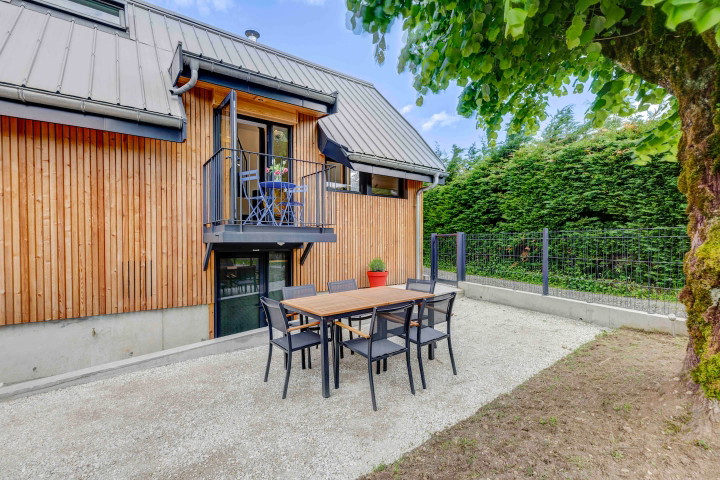 Lovely Tastefully Renovated Barn, Ideal Location. - Annecy