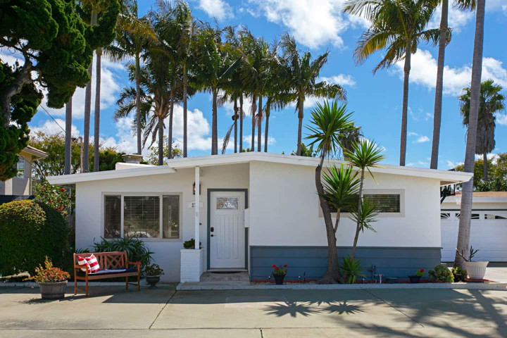 Epic Family Beach Bungalow - 1 Block From Beach - San Diego County, CA