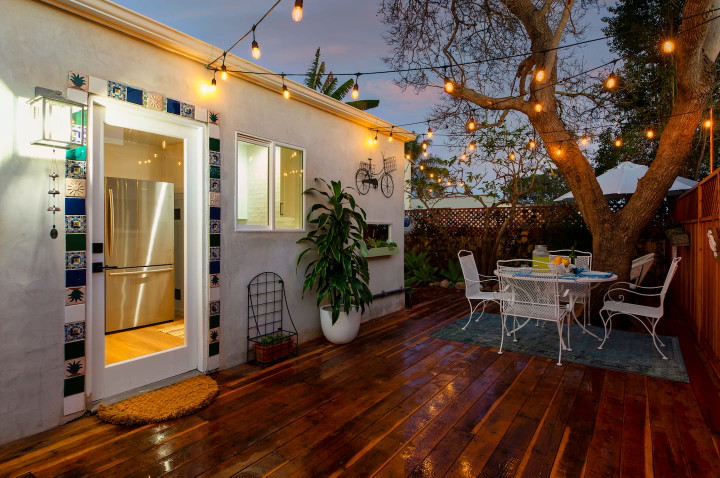Dreamy Beach Cottage Spa And Sauna~ Walk To Beach - Santa Barbara