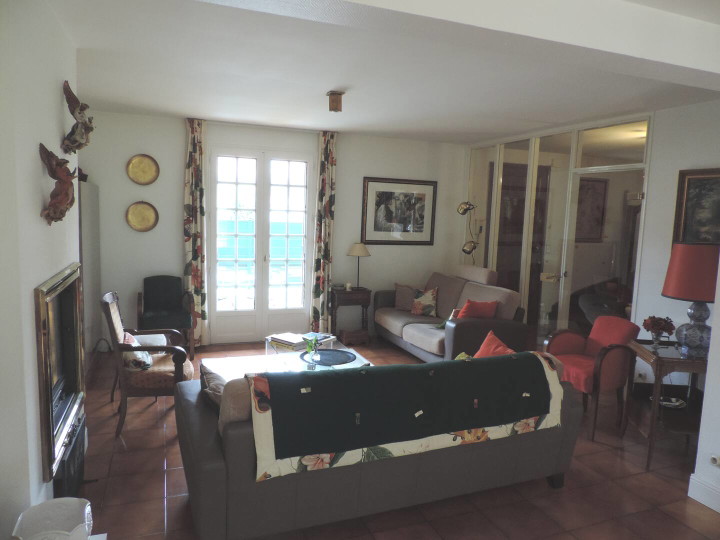Maison Près Centre, Calme, Terrasse, Parking - Périgueux