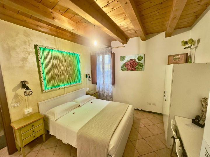 Vicolo22 - Camera Matrimoniale Con Bagno Privato - Verona