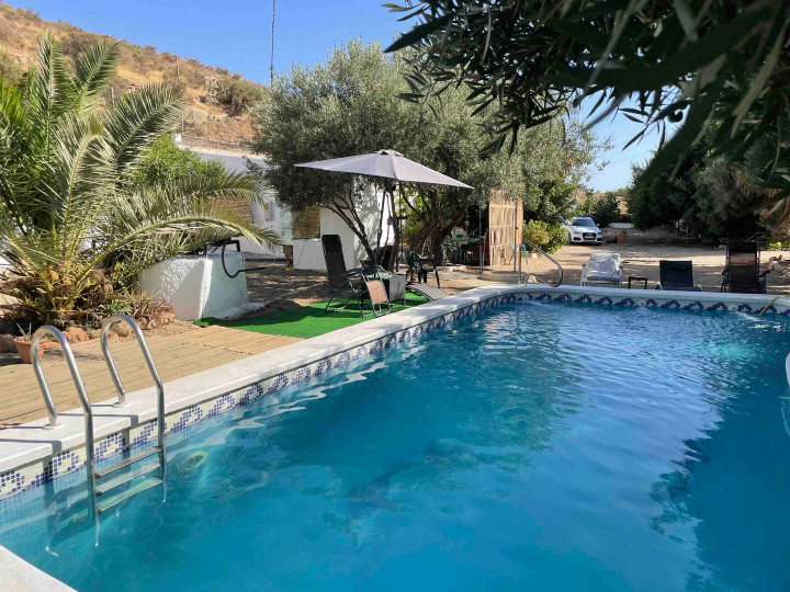 Casa Con Piscina - Níjar