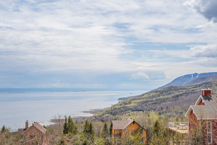 Beautiful Loft Overlooking River & Massif - Le Massif de Charlevoix