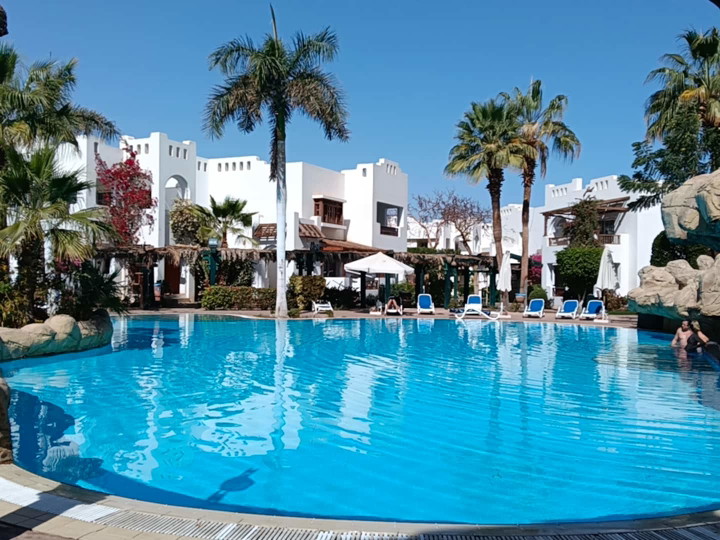 Newly Renovated Poolside Oasis | Delta Sharm - Sharm El-Sheikh
