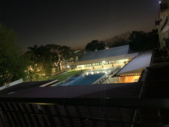 Stylish Studio - Garden & Pool View With Parking - Batangas