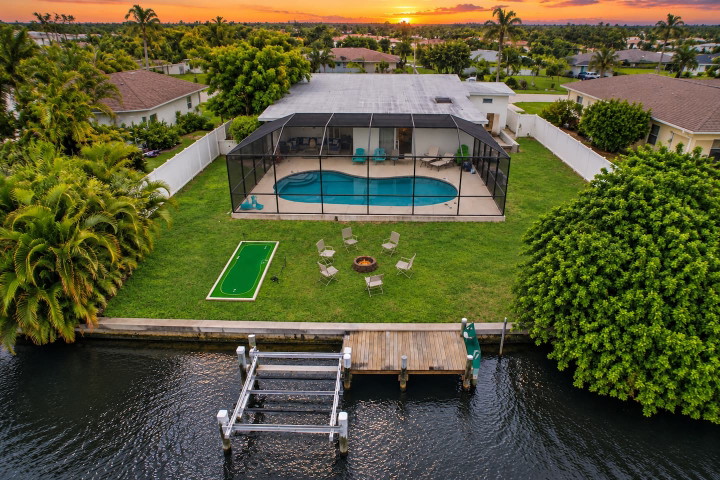 Port Charlotte Shores | Htd Pool, Game Room, Canal - Port Charlotte, FL